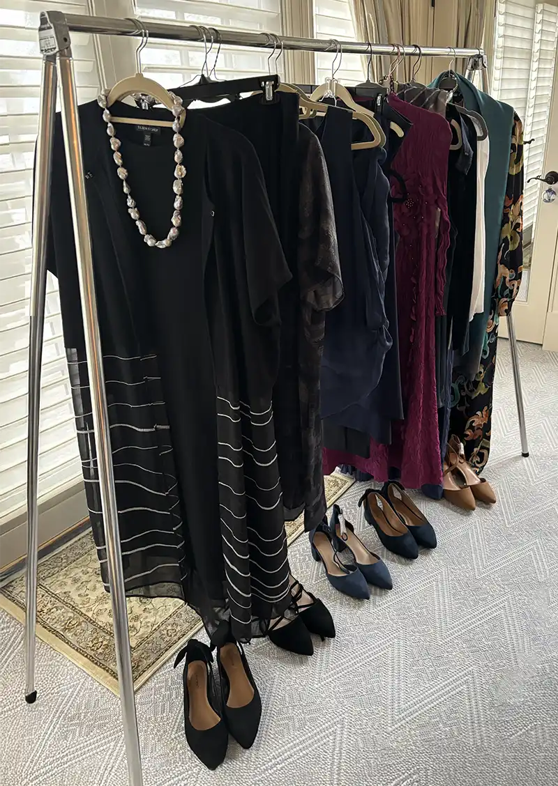 Portable Packing Rack - Dressing Well